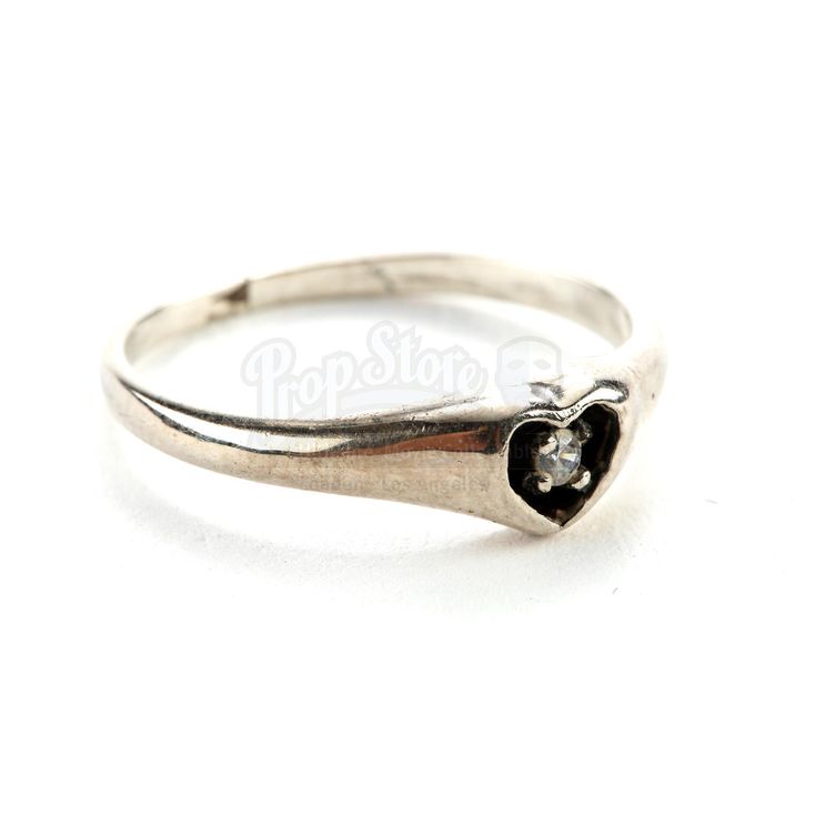 Alice Cullens Wedding Ring | TWILIGHT SAGA, THE: ECLIPSE (2010)