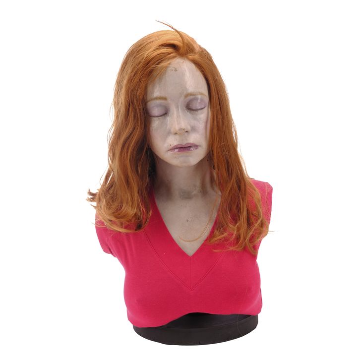 Lot 211 - Helen Sharps (Goldie Hawn) SFX Bust | DEATH BECOMES HER (1992)