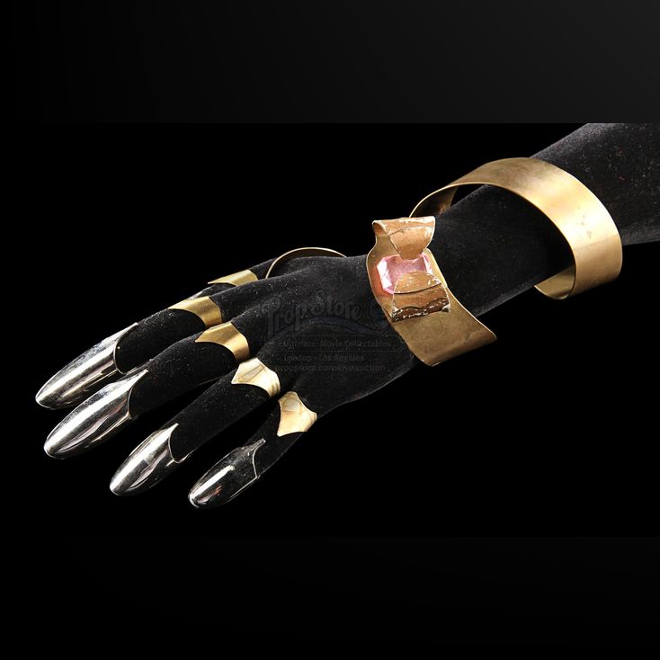 Goauld Hand Device | STARGATE SG-1 (TV SERIES, 1997-2007)