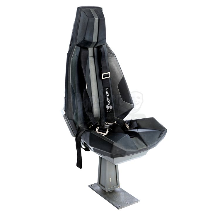 Lot 60 Cloverfield Station Control Chair | CLOVERFIELD PARADOX (2018)