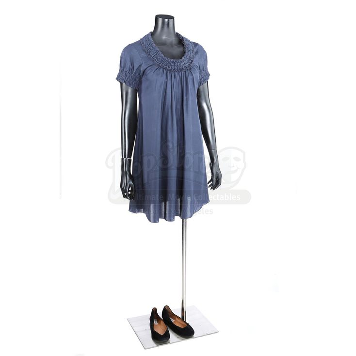 Alice Cullens Graduation Dress | TWILIGHT SAGA, THE: ECLIPSE (2010)