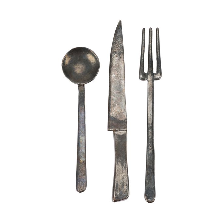 Lot 1368 - Prancing Pony Cutlery | LORD OF THE RINGS, THE: THE ...