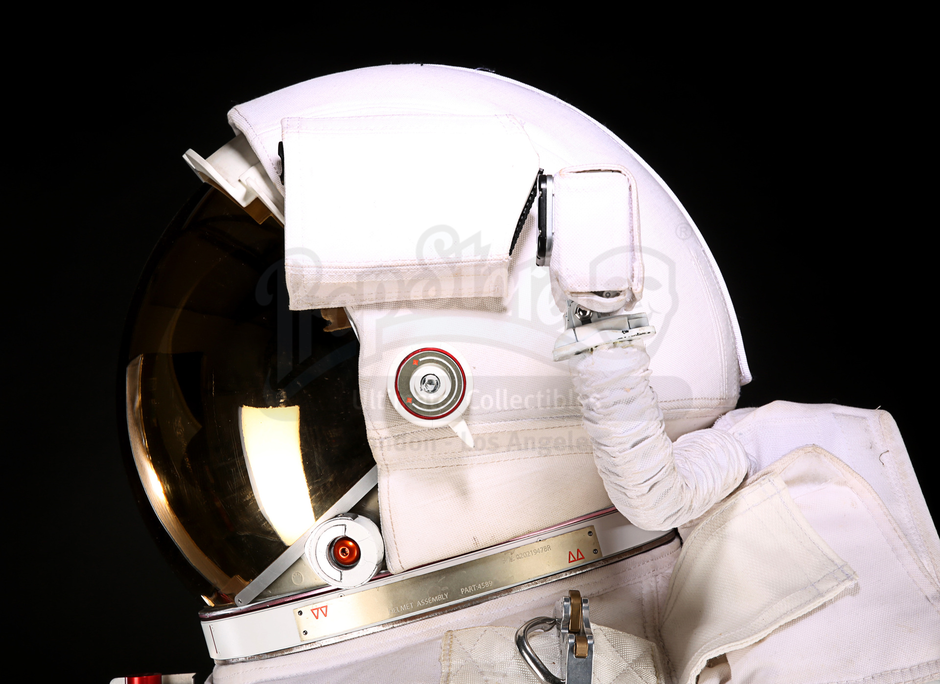 Commander Melissa Lewis (Jessica Chastain) EVA Suit | MARTIAN, THE (2015)