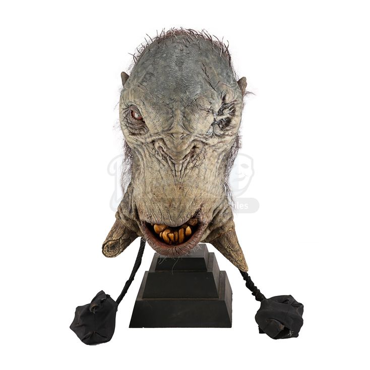 Winks (Brian Steele) Animatronic Creature Head | HELLBOY II: THE GOLDEN ...