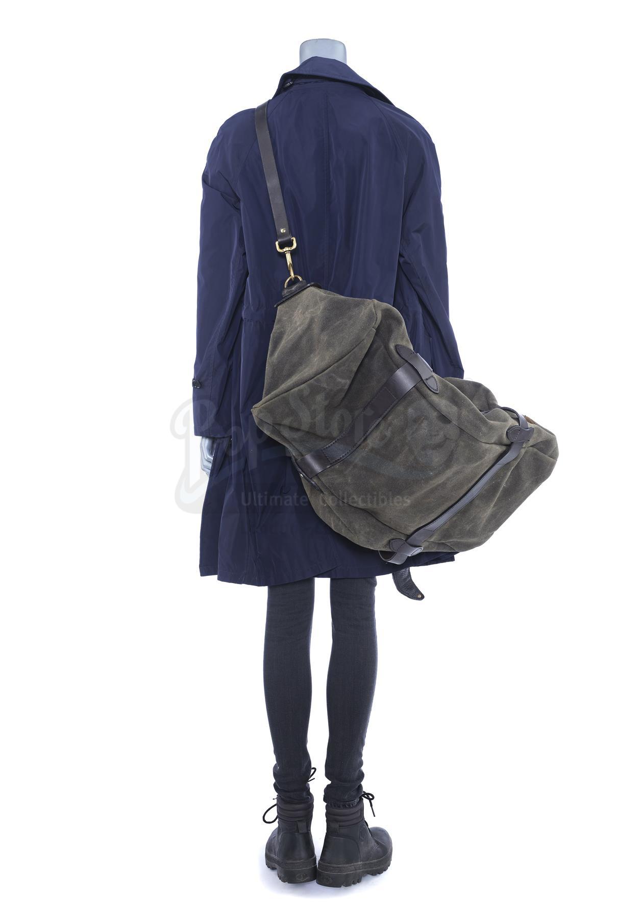 Mary Walkers Warehouse Costume with Stunt Machetes and Duffel Bag ...