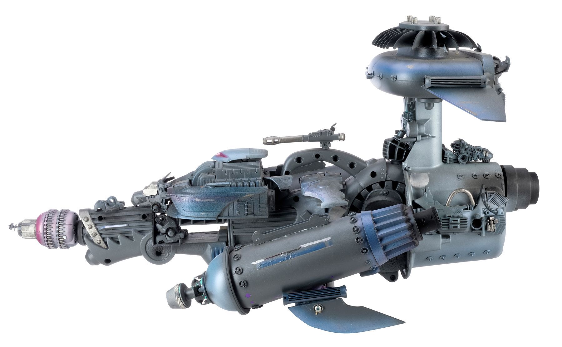 1009. Del Tynan's (Allan Lysell) Hebridan Ship Display Model ...