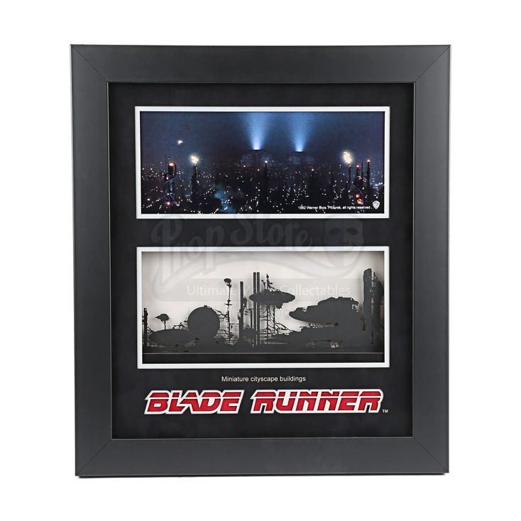 Building Skyline Miniature Display. | BLADE RUNNER (1982)