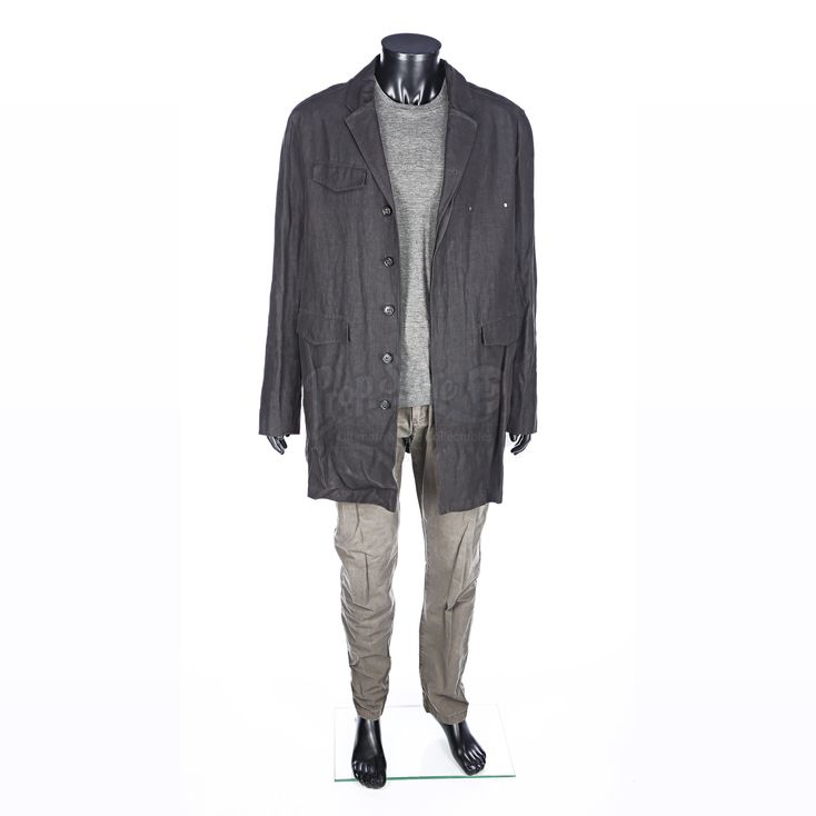 Spinks (Jake Fairbrother) Costume | STRATTON (2016)