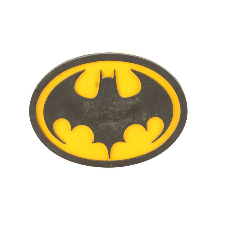 Lot #42: BATMAN (1989) - Production-made Batman (Michael Keaton) Chest ...