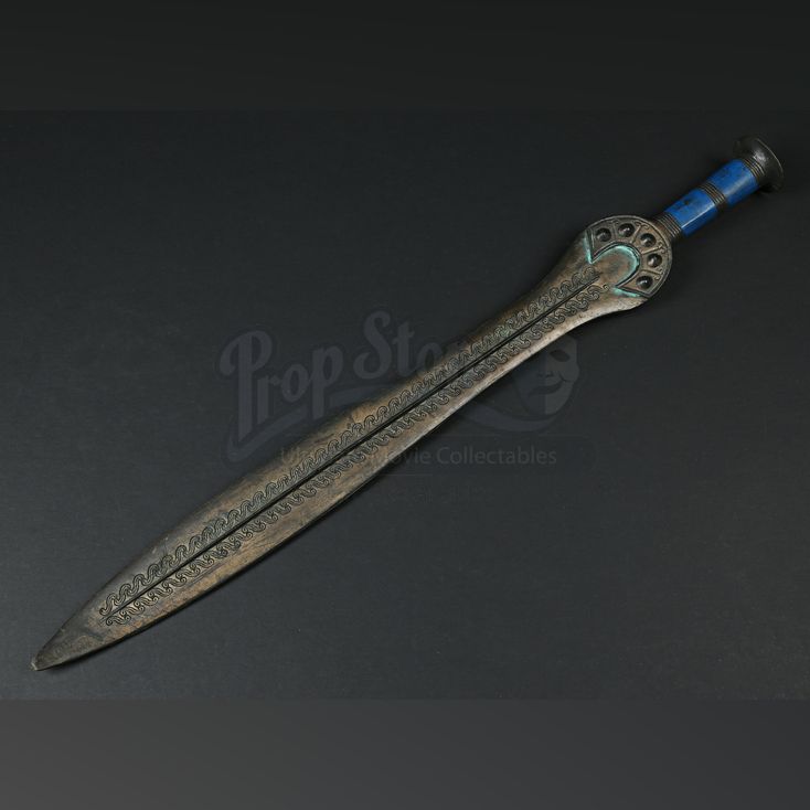 Perseus (Sam Worthington) Sword | CLASH OF THE TITANS (2010)