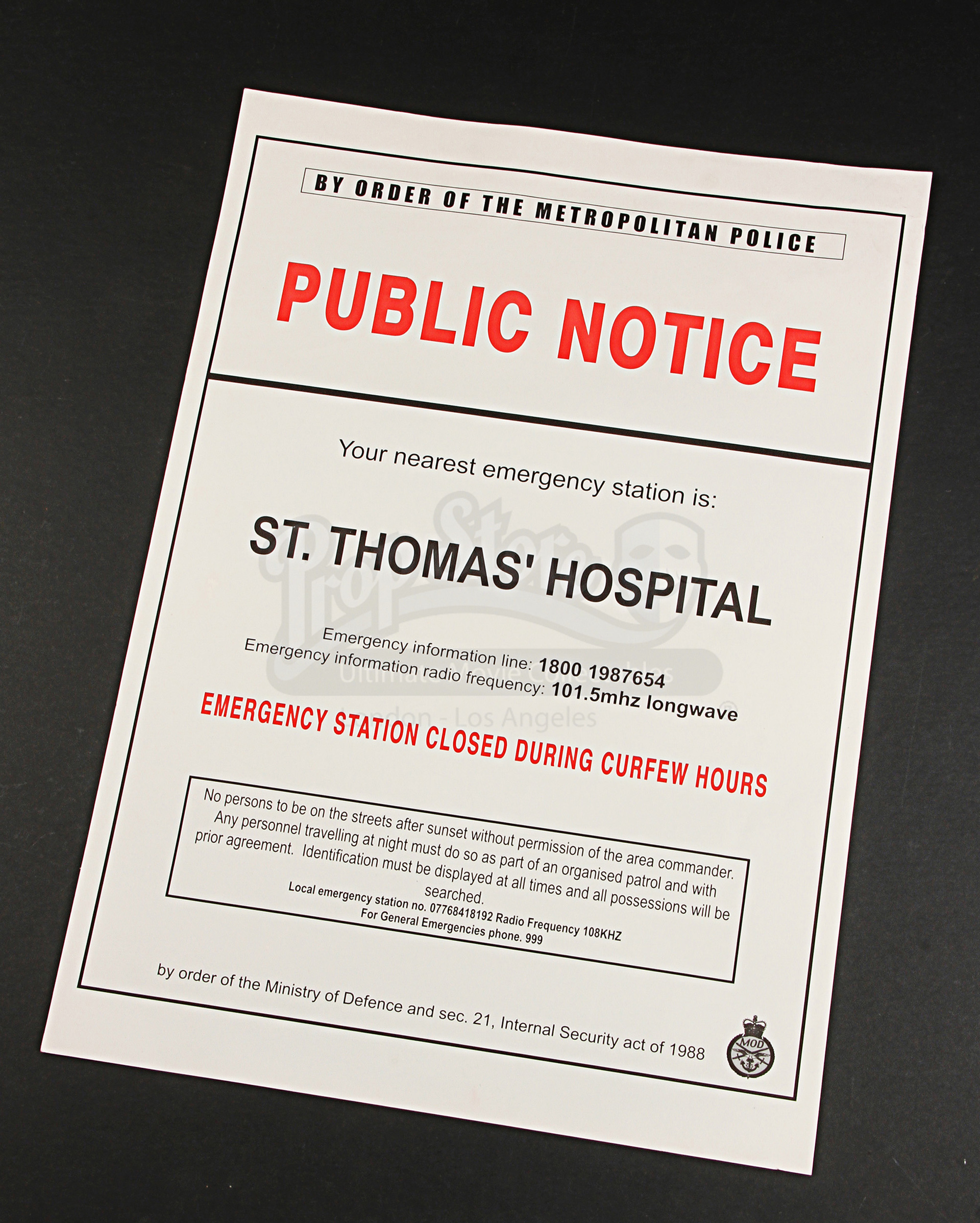 Metropolitan Police Notice | Prop Store - Ultimate Movie Collectables