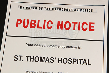 Metropolitan Police Notice | Prop Store - Ultimate Movie Collectables