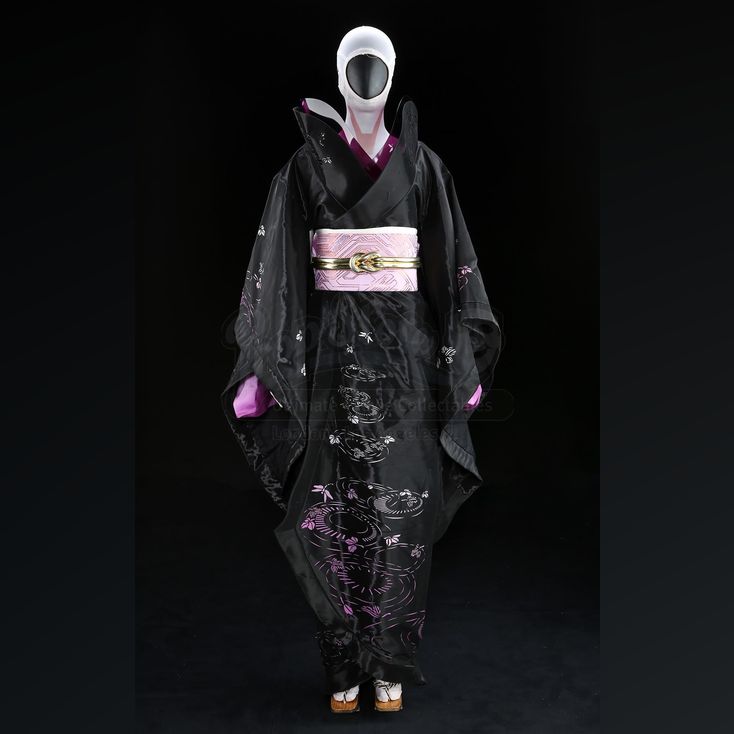 Maciej Hotel Geisha (Jacqueline Geurts) Stunt Performer Costume | GHOST ...