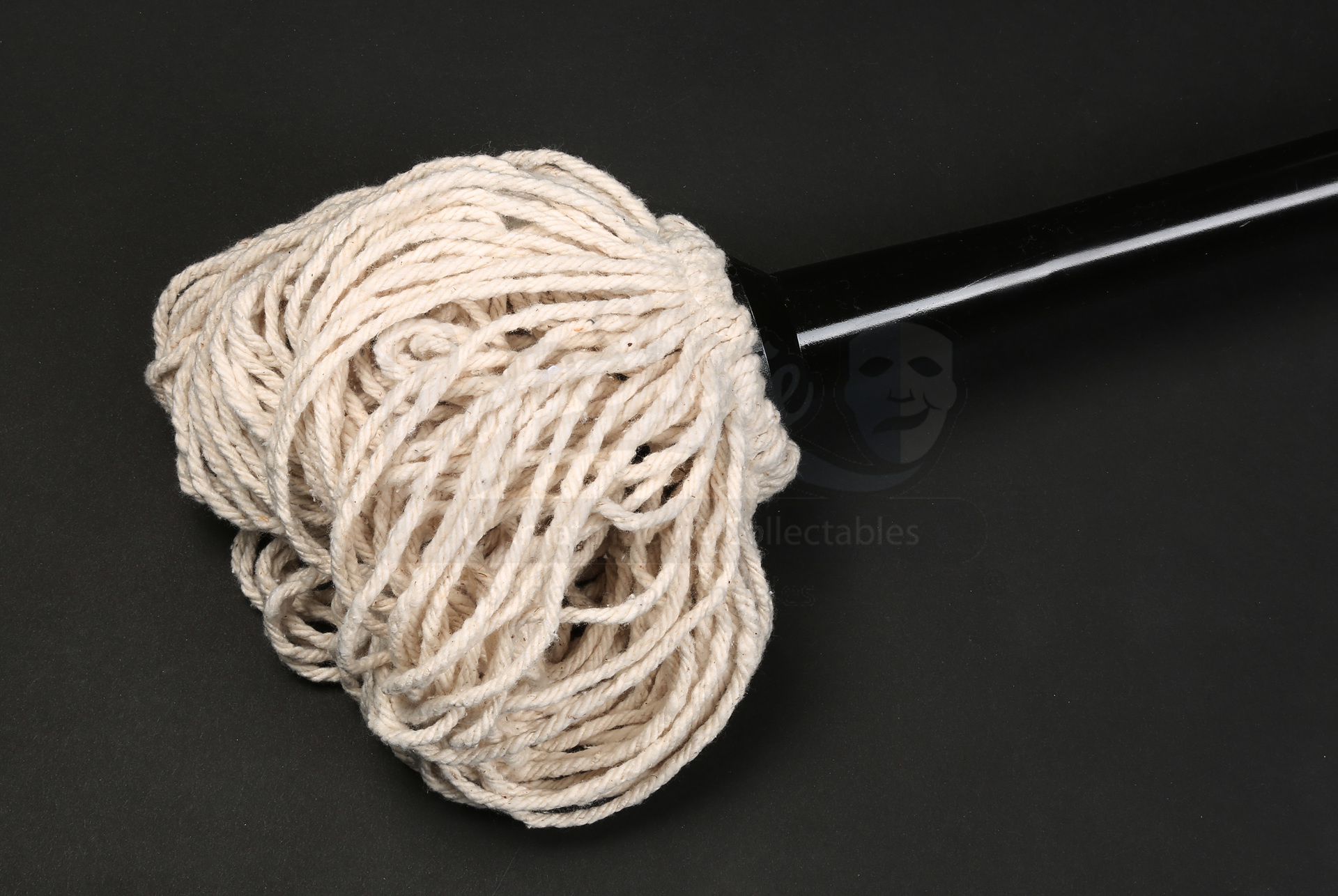 Miracle Mop | Prop Store - Ultimate Movie Collectables