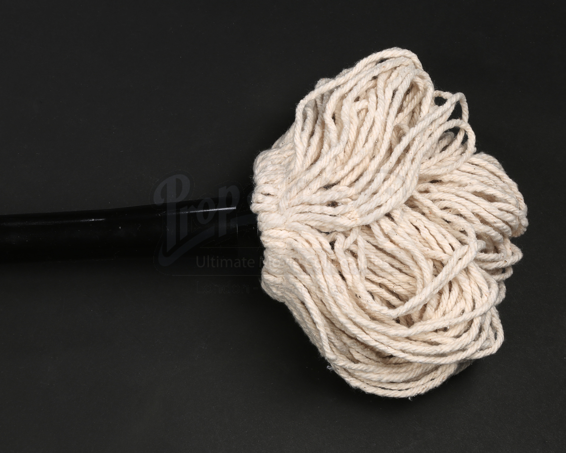 Miracle Mop | Prop Store - Ultimate Movie Collectables