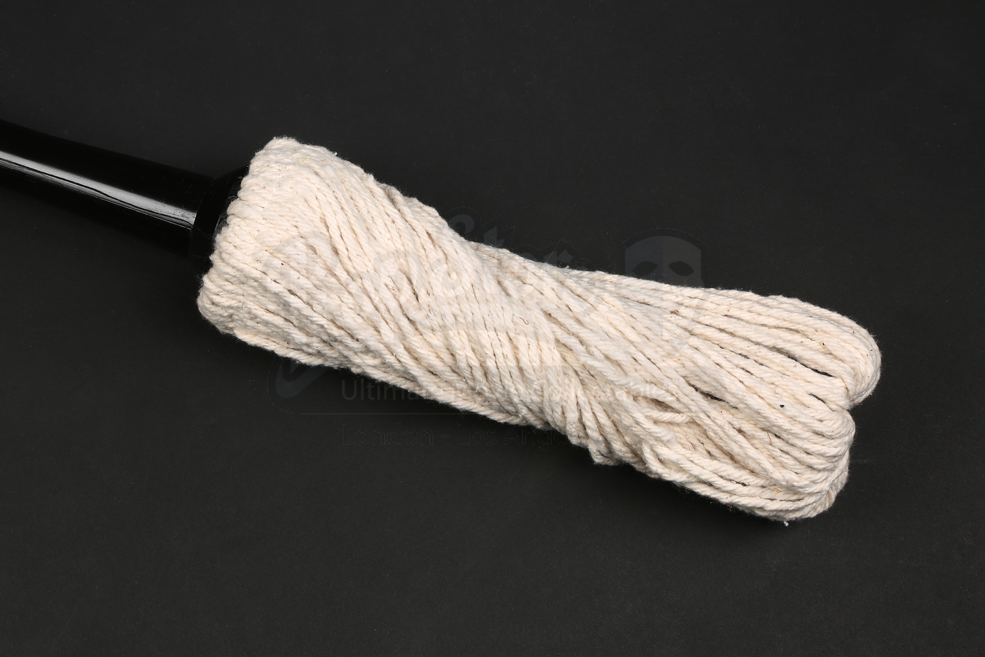 Miracle Mop | Prop Store - Ultimate Movie Collectables