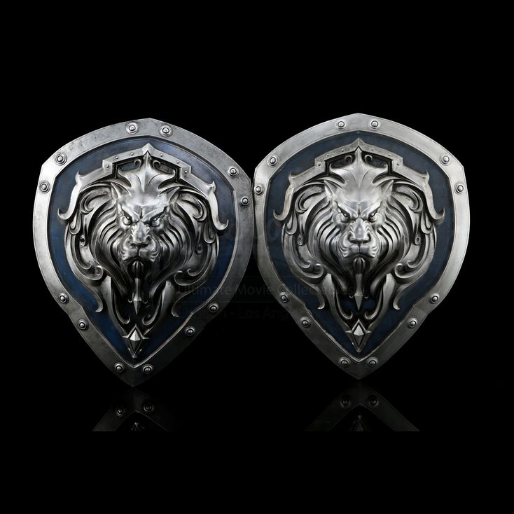 Two Stormwind Castle Decor Shields | WARCRAFT (2016)