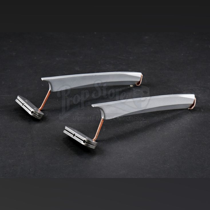 Wade Wilsons (Ryan Reynolds) Partial SFX Stunt Blades | X-MEN ORIGINS ...