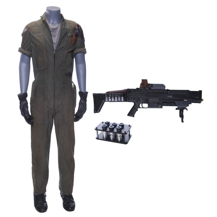 Lot 105 Amos Burtons (Wes Chatham) Season 2 Bloody Rocinante Coveralls ...