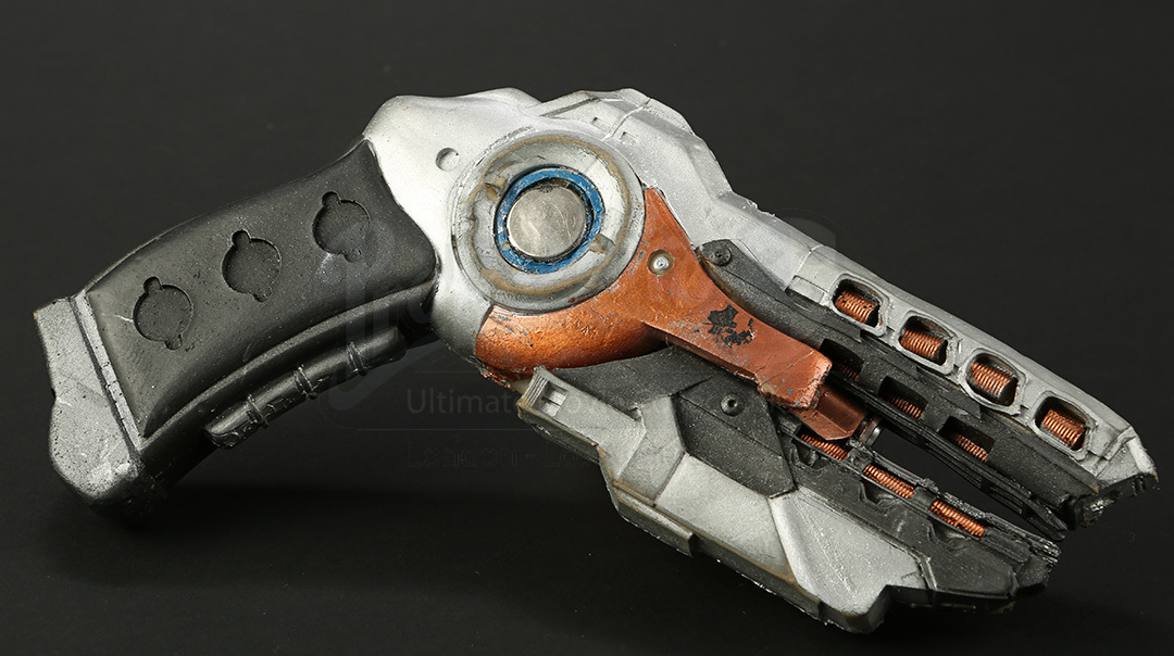 Damaged Stunt Flash Gun | Prop Store - Ultimate Movie Collectables