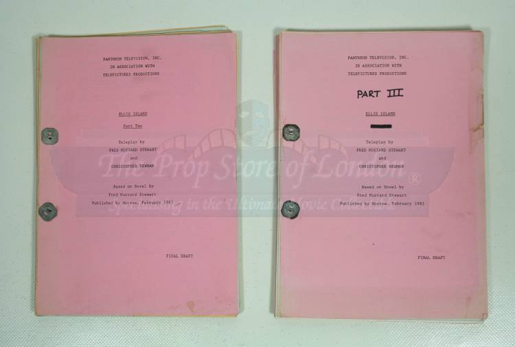 Production Used Scripts | Prop Store - Ultimate Movie Collectables