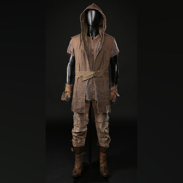 Noah Stunt Ark Battle Costume | NOAH (2014)