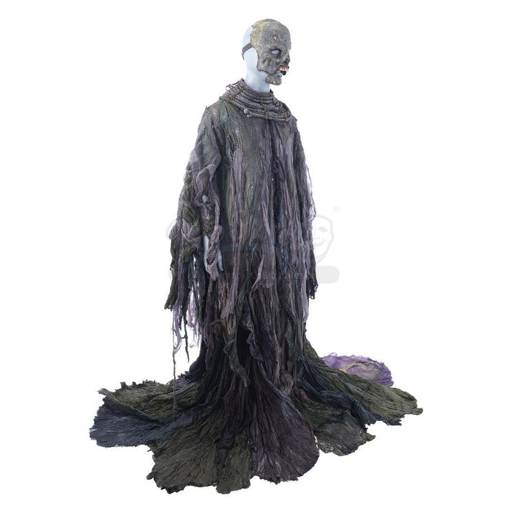 85. Hidlick's (Mackenzie Crook) Witch Ensemble with Mask ### THE ...