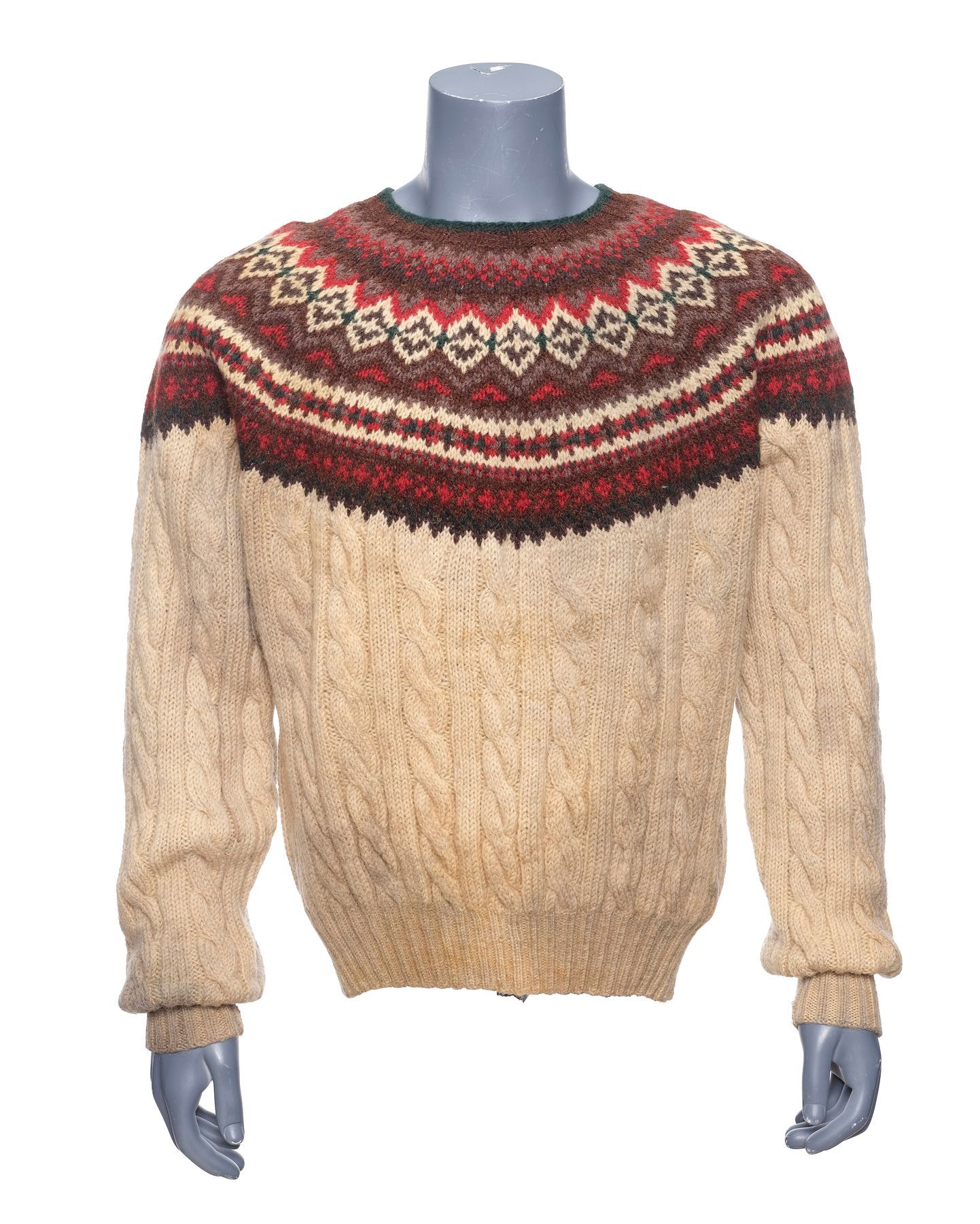 553. Chuck Noland's (Tom Hanks) Cave Sweater ### CAST AWAY (2000)