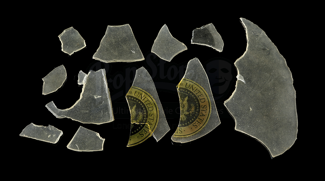 SFX Glass Shards | Prop Store - Ultimate Movie Collectables