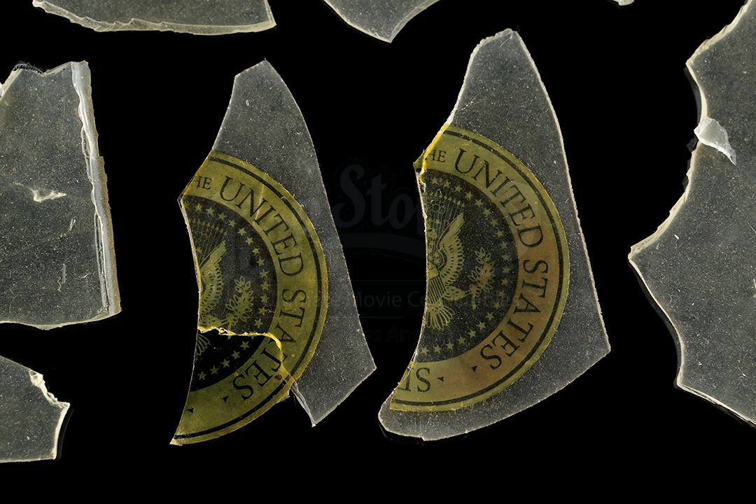 SFX Glass Shards | Prop Store - Ultimate Movie Collectables