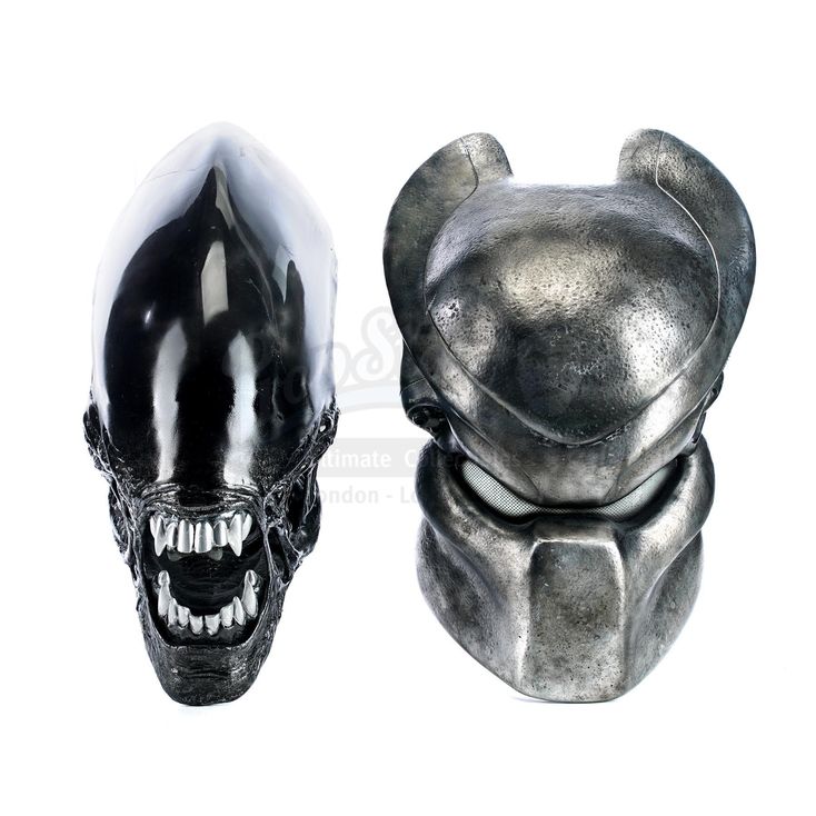 Predator Helmet and Xenomorph Face Executive Gift Set | AVP: ALIEN VS ...