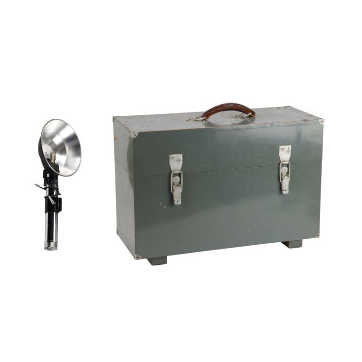 Lot 1699. MPP 5x4 Micro Technical Camera, Flash Unit and Original Box ...