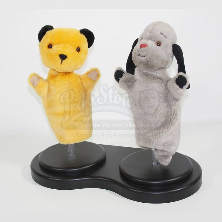 Touring Theatre Sooty Sweep Oversized Puppets | SOOTY SHOW, THE (2001)