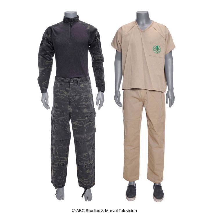 Burnells HYDRA Prisoner Costume with HYDRA Soldier Tactical Costume ...