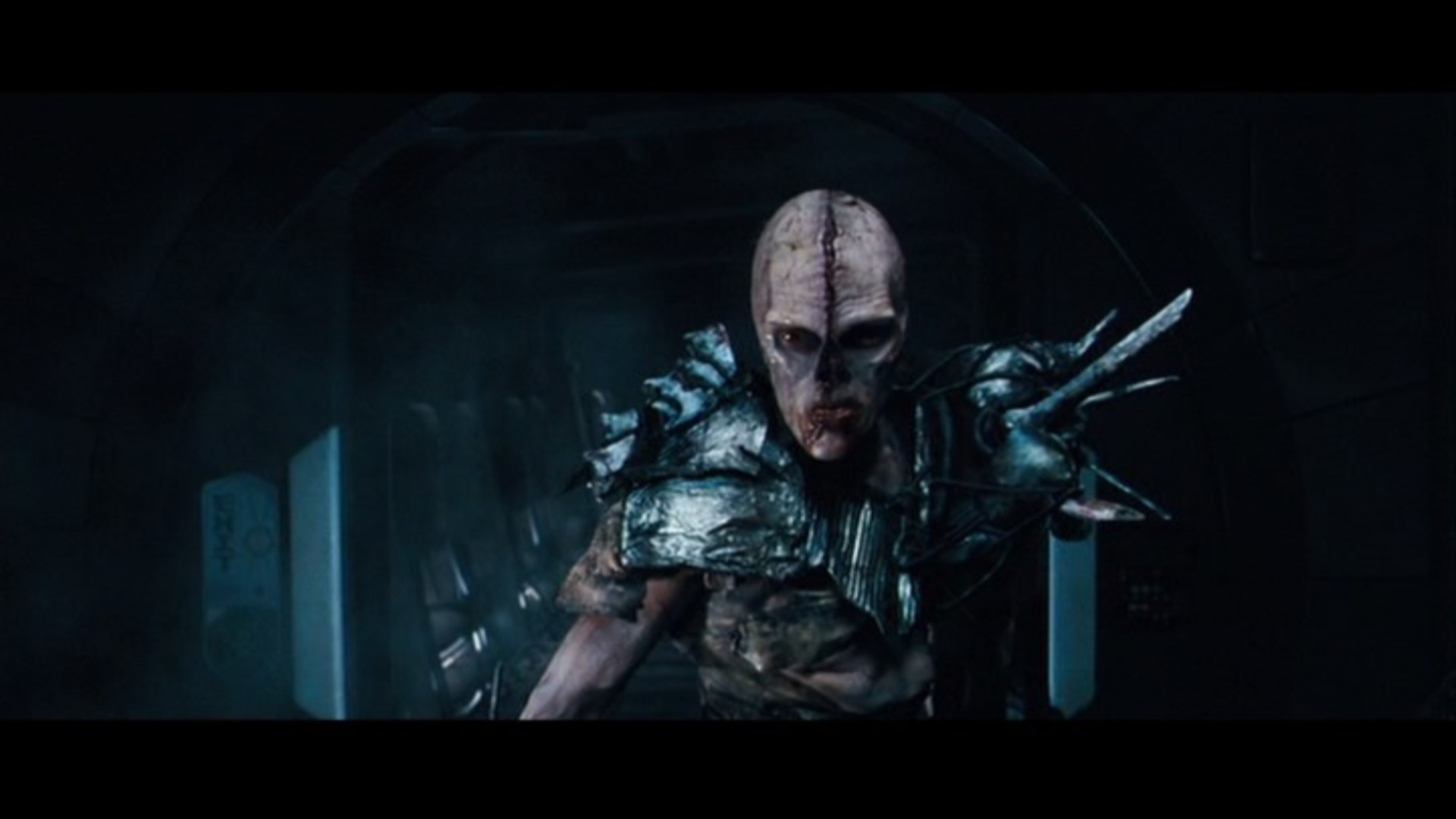 Bloody Bone Shard | Prop Store - Ultimate Movie Collectables