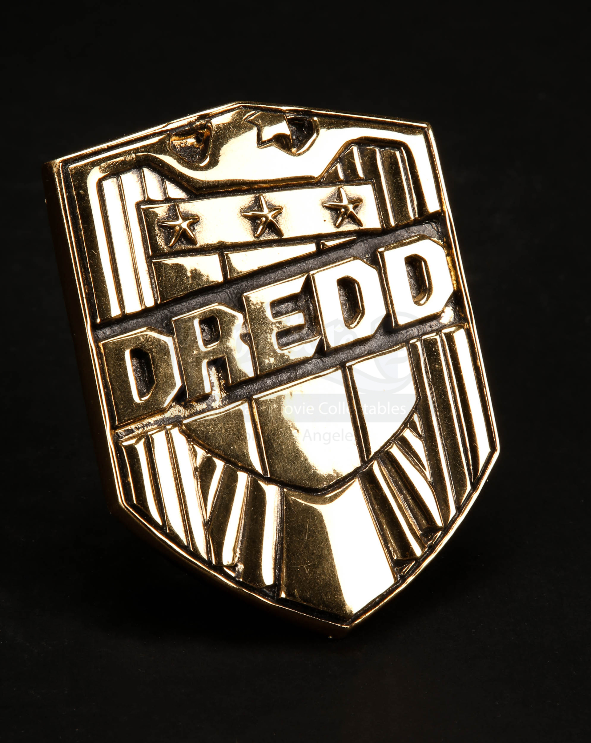 Replica Dredd Helmet, Badge and Buckle Set | Prop Store - Ultimate ...