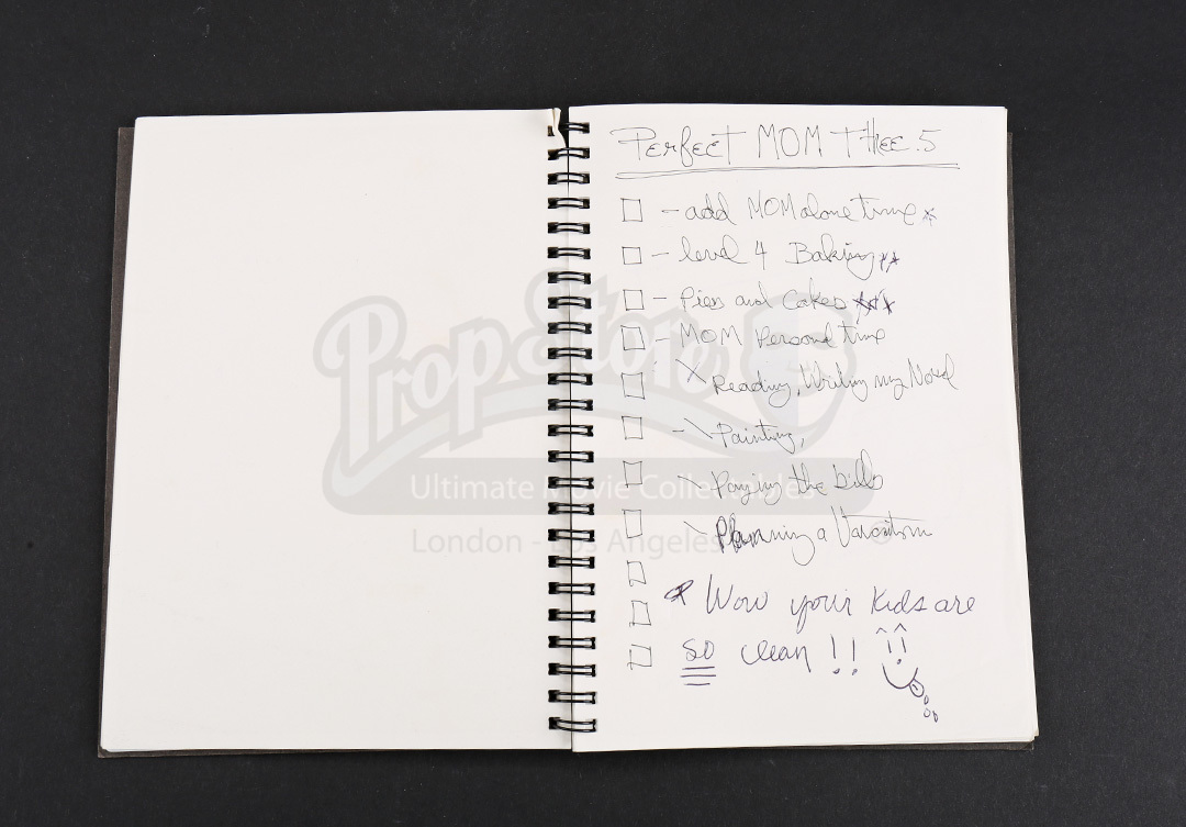Amys (Amy Adams) Notebook | Prop Store - Ultimate Movie Collectables