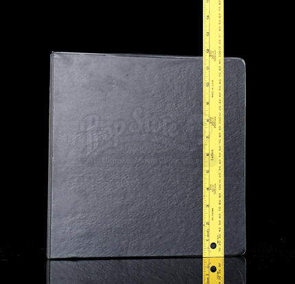 Production Binder | Prop Store - Ultimate Movie Collectables