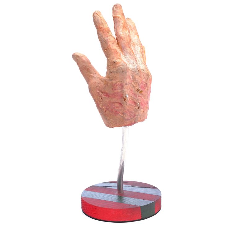 Lot #310 - FREDDY'S DEAD: THE FINAL NIGHTMARE (1991) - Freddy Krueger's ...