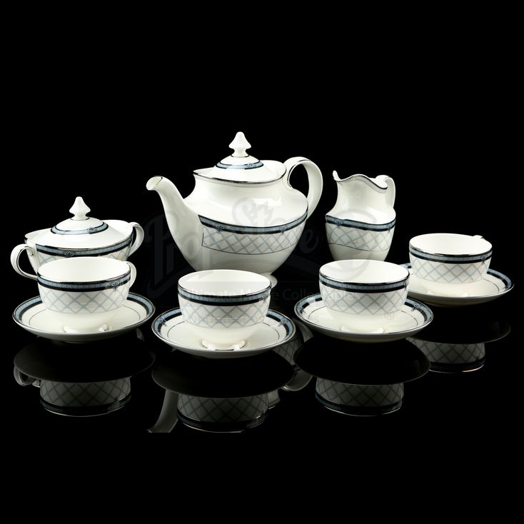 Winstons Tea Set | JOHN WICK: CHAPTER 2 (2017)