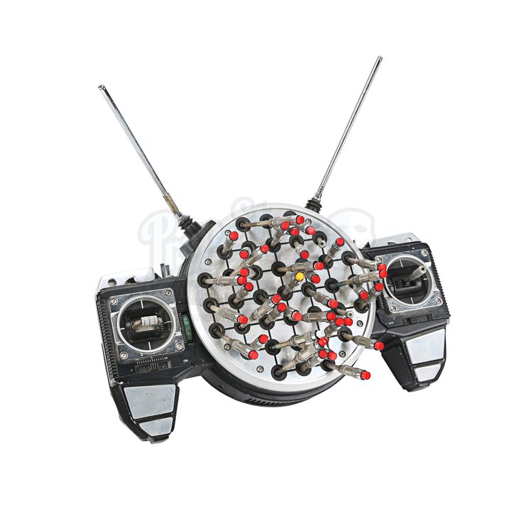 Killer Bee Remote Controller | AVENGERS, THE (1998)