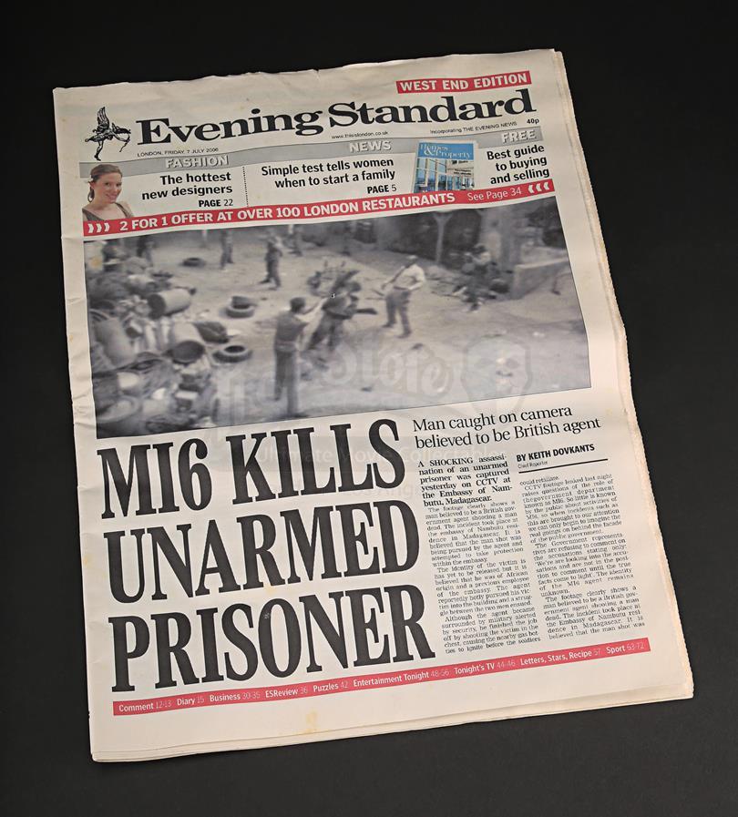 Lot # 106 - JAMES BOND: CASINO ROYALE (2006) - Evening Standard Newspaper