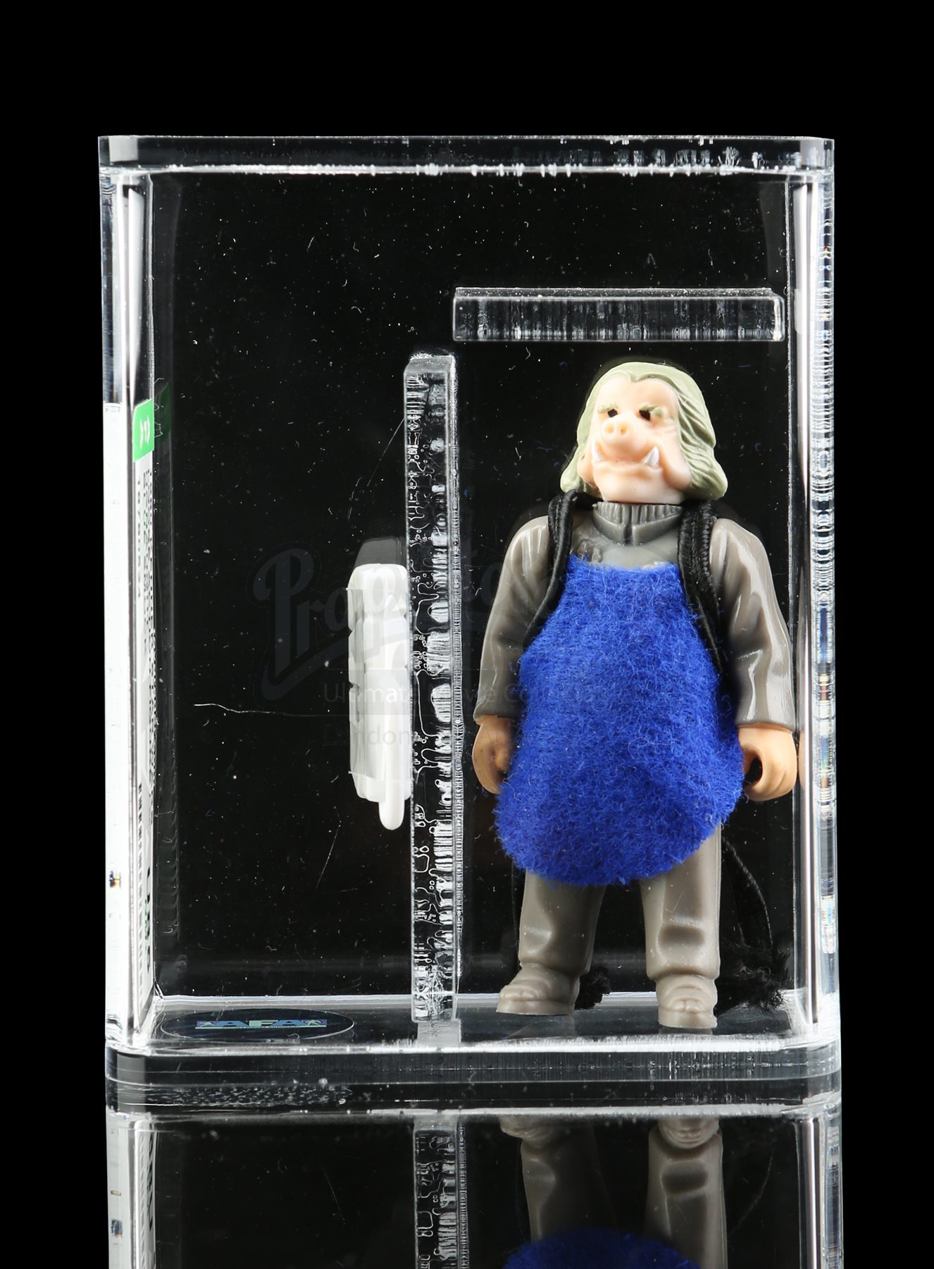 Lot # 353 - Loose Ugnaught (Blue Smock) AFA U85