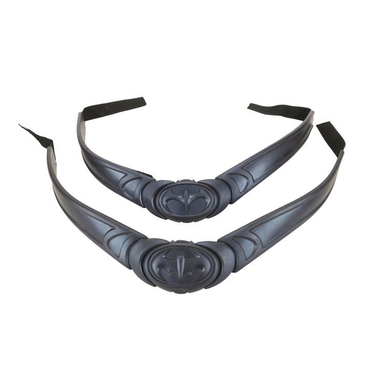 Lot #56: BATMAN & ROBIN (1997) - Batman (George Clooney) and Robin ...