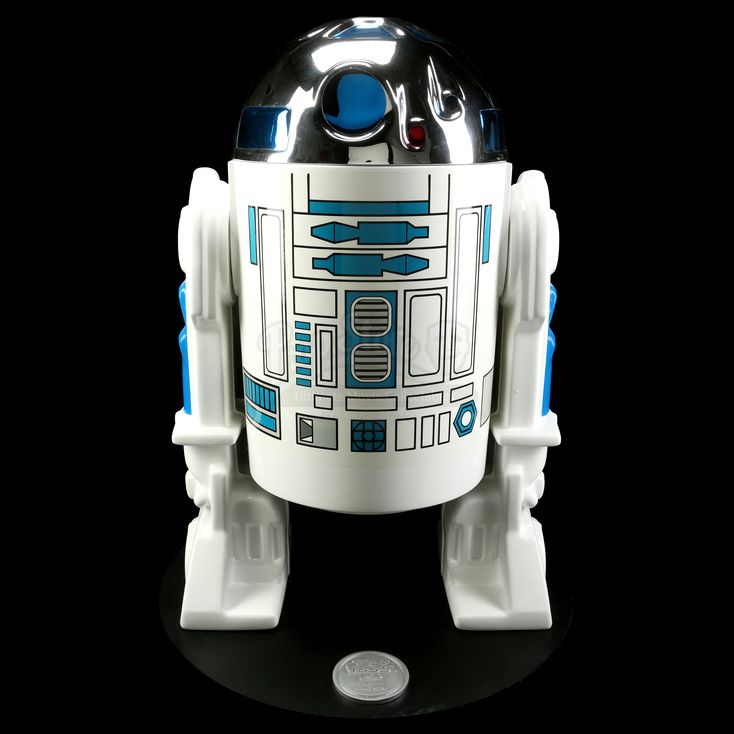 Life-Size Vintage R2-D2 Statue (in Factory Crate) | STAR WARS TOYS