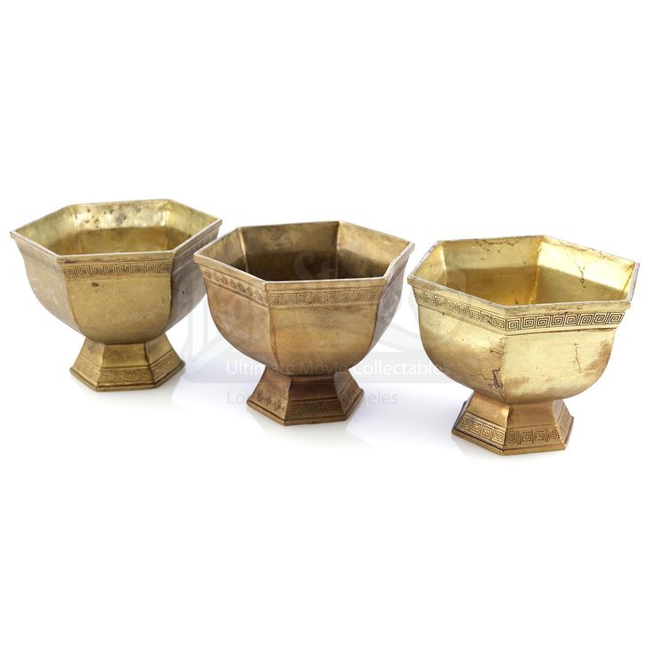 Three Great Hall Chalices | GREAT WALL, THE (2016)