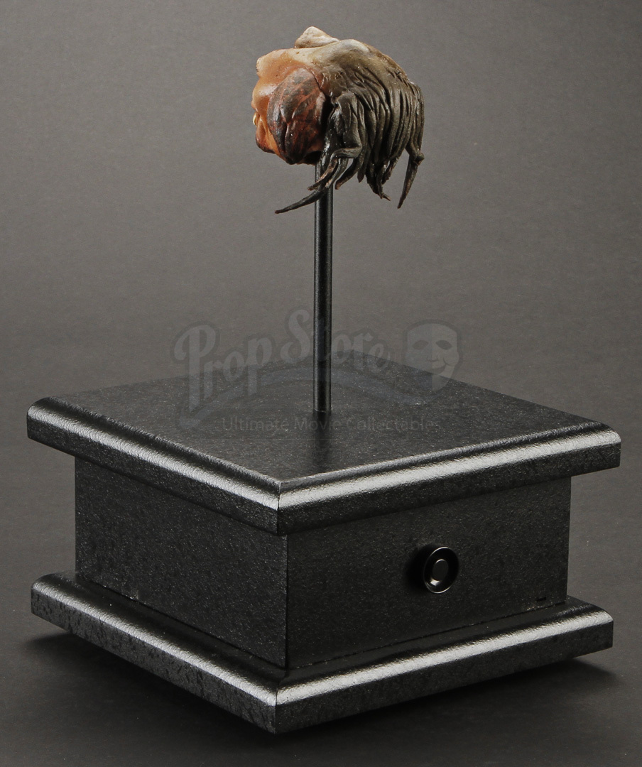 Archer Head Display | SMALL SOLDIERS (1998)