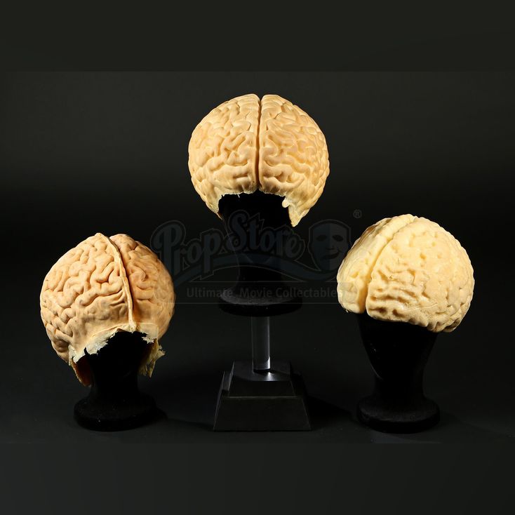 Three Alien Brain Heads | MEN IN BLACK 3 (2012)