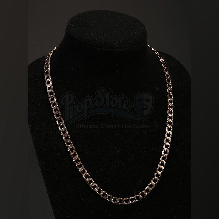 Trini Gordo Garcias (Michael Pena) Gold Chain Necklace | FURY (2014)