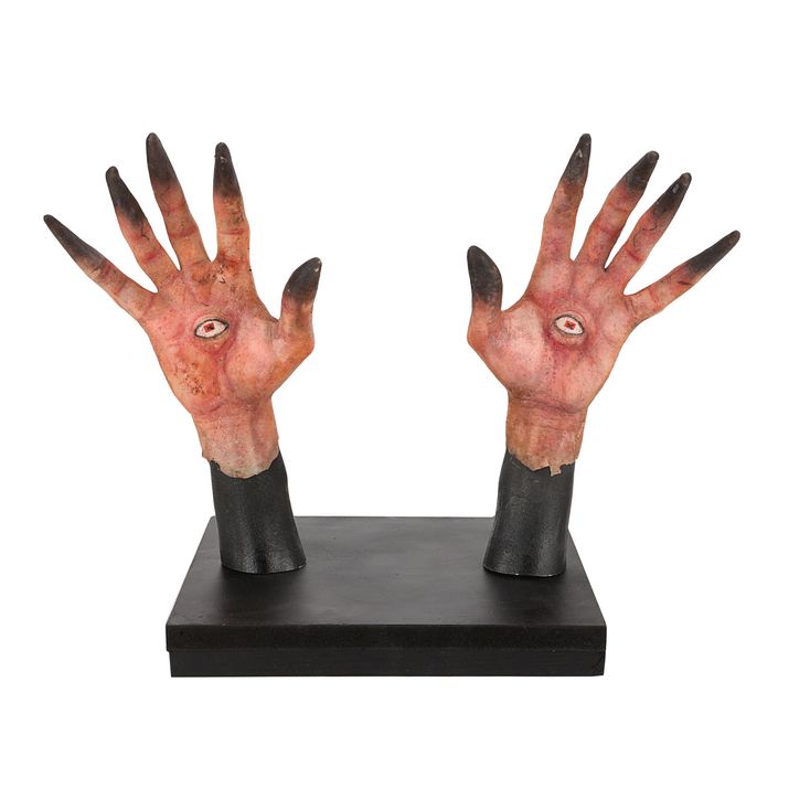 Lot #284: PAN'S LABYRINTH (2006) - The Pale Man's (Doug Jones) Hands